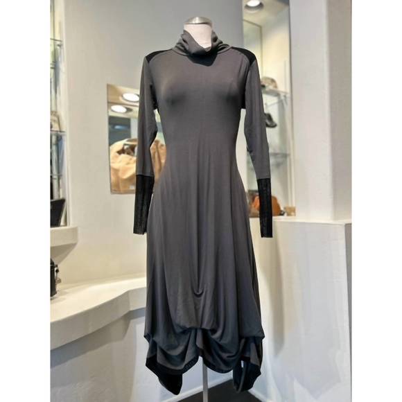 OZAI N KU | Dresses | New Ozai N Ku Ruched Hemline Gel Cowl Dress In ...
